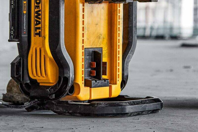 Ładowarka PowerShift Dewalt DCBPSC0550-QW - Domitech.pl